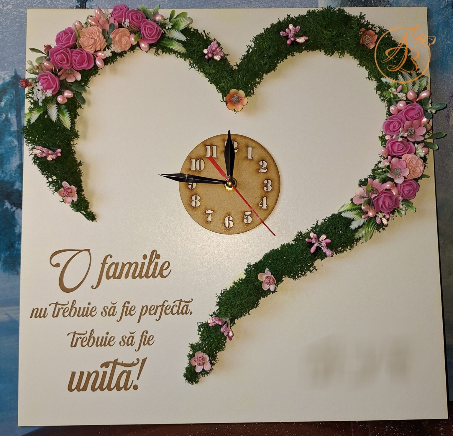 Ceas decorat cu licheni, pentru familie – Art Butik